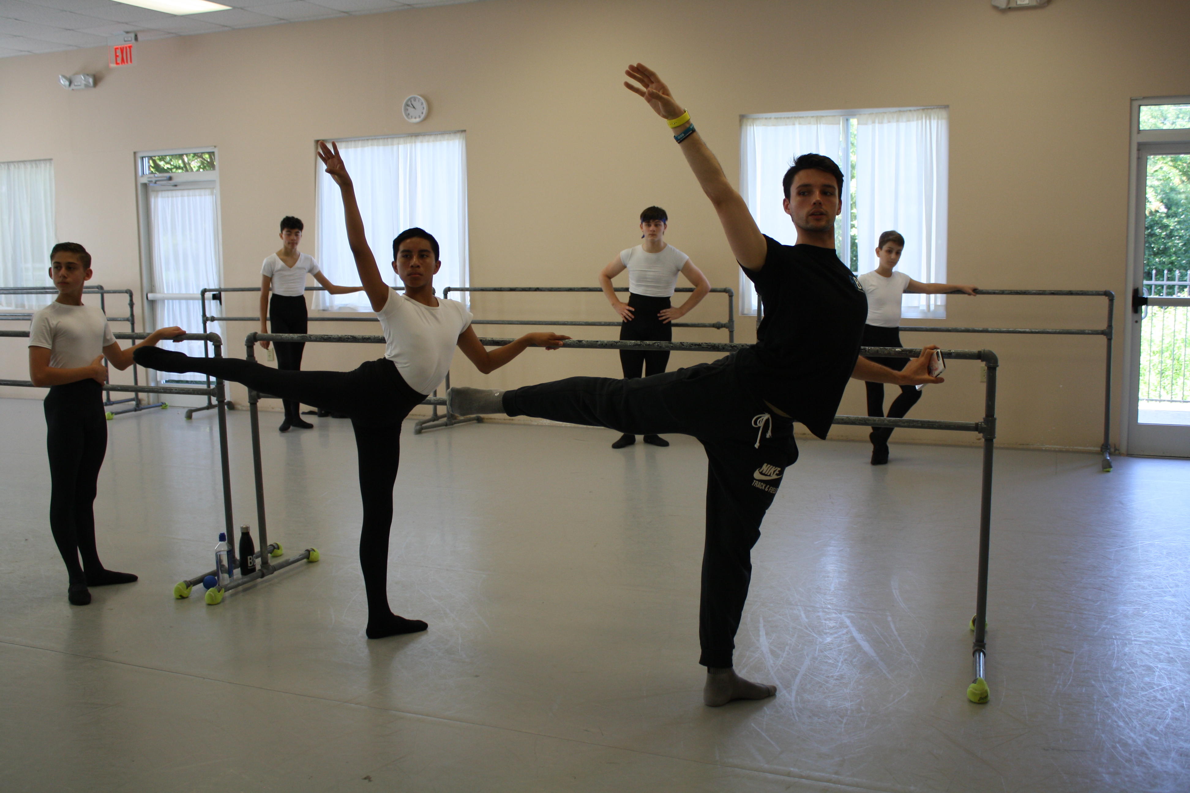 GALLERY – Boys Ballet Summer Intensive